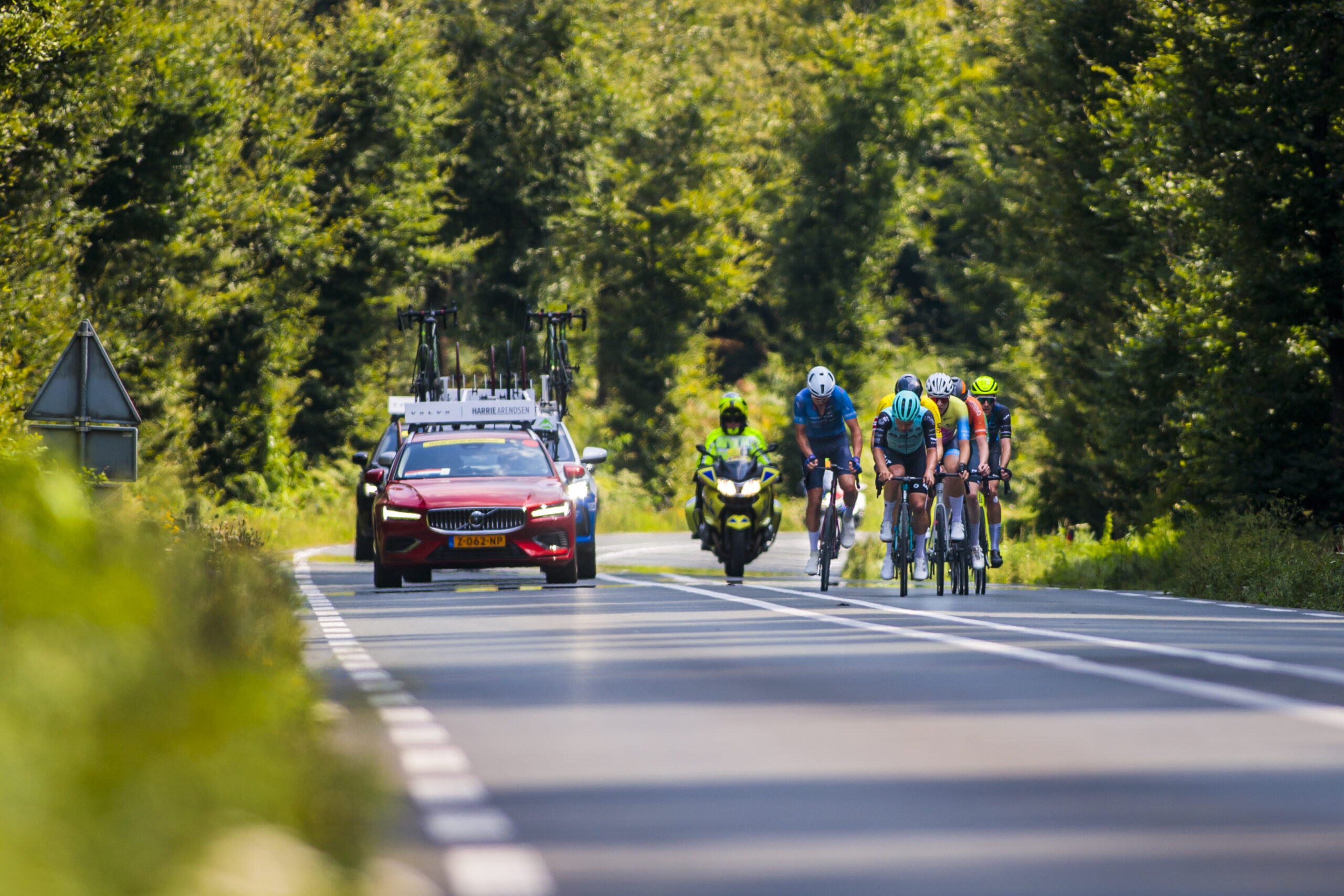 Technische Gids 2025 en Overzicht deelnemende teams - Ronde van de ...